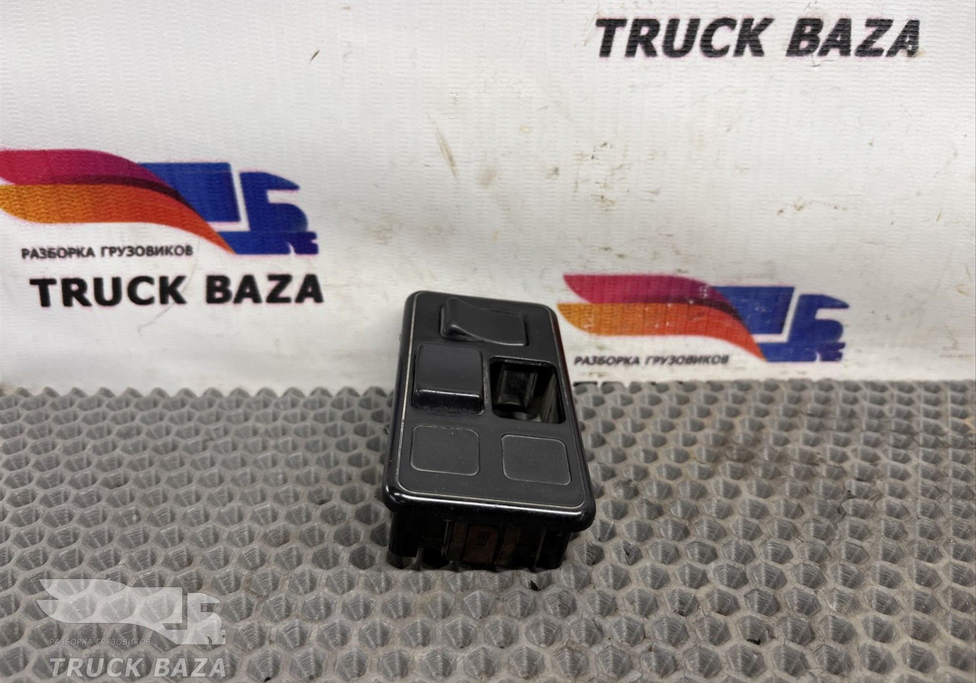 Блок управления стеклоподъемниками 1307897 для Daf CF I, Daf XF95 ...